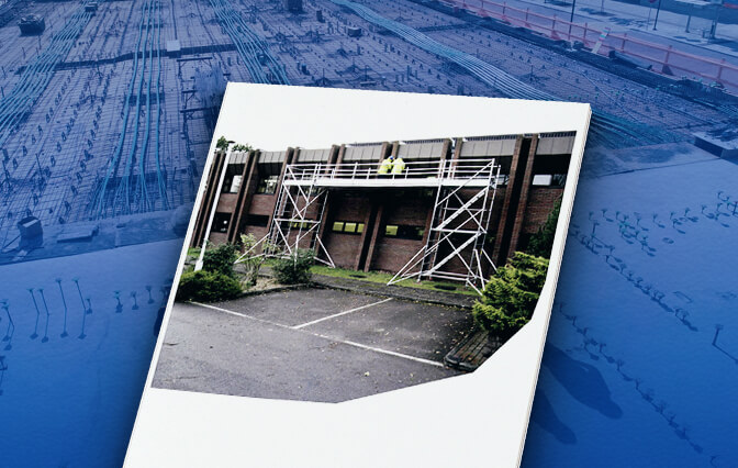 Alto Link Unit Tower Build Photograph - PASMA