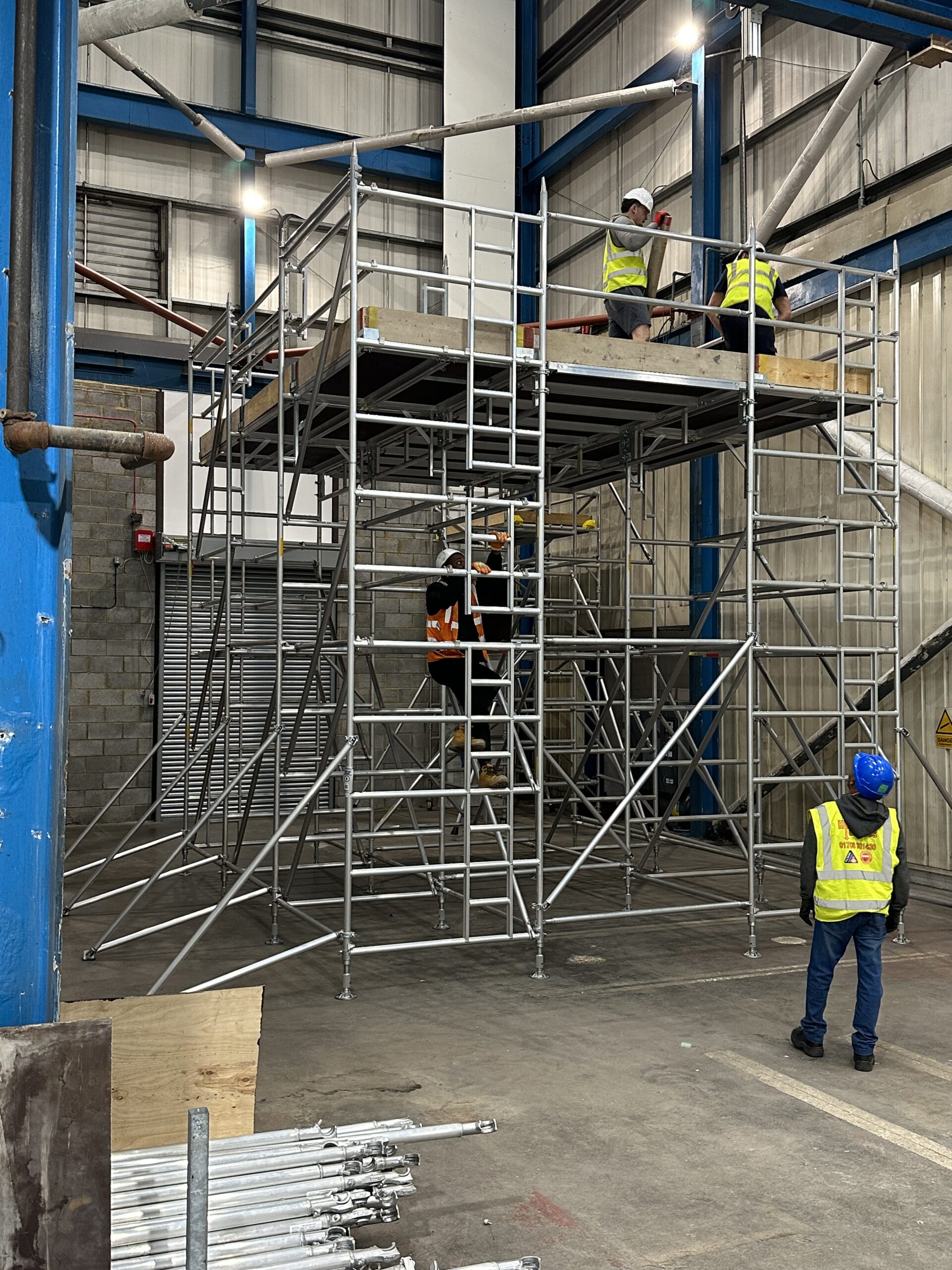 Large Deck Towers for Users - PASMA